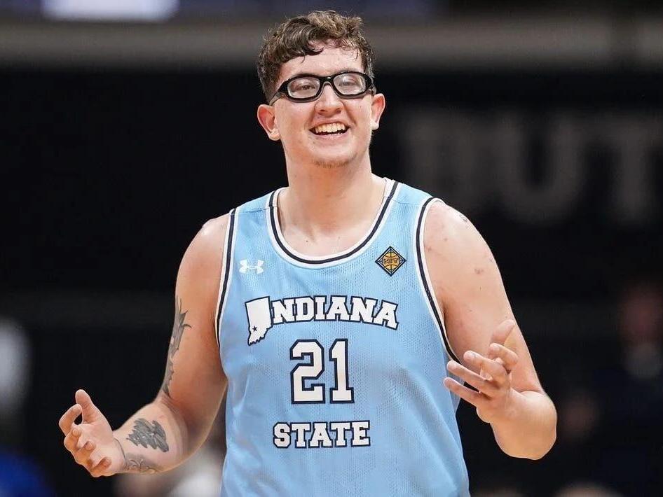 Robbie Avila follows coach, commits to Saint Louis