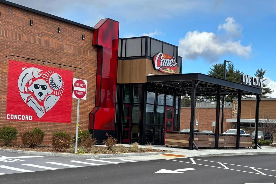 NH's Raising Cane's Restaurant Grand Opening Set for Concord - NewsBreak