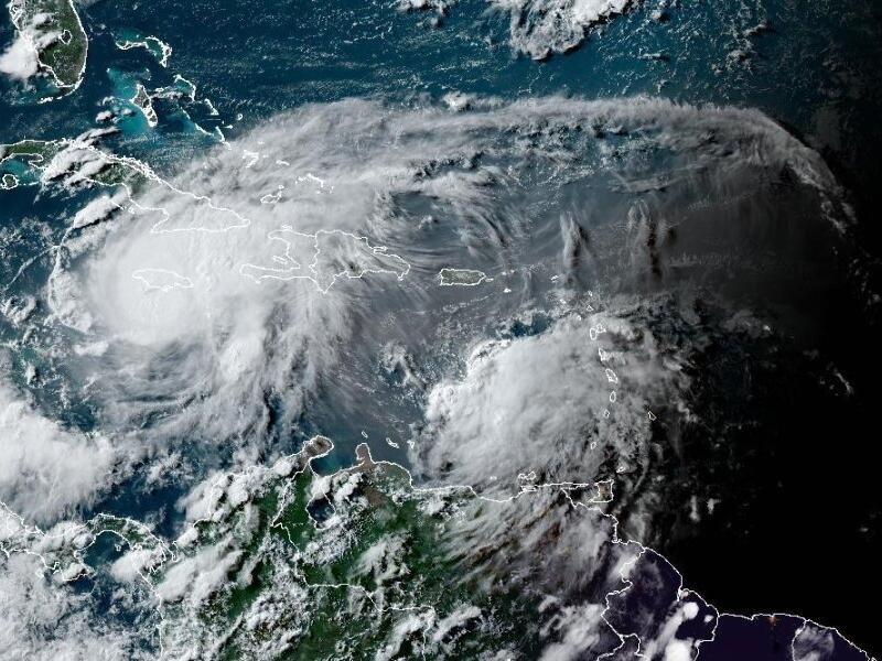 Hurricane Beryl eye wall brushes Jamaican coast as island braces for impact