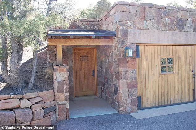 Gene Hackman's sprawling Santa Fe house 'could sell for $5M' despite ...