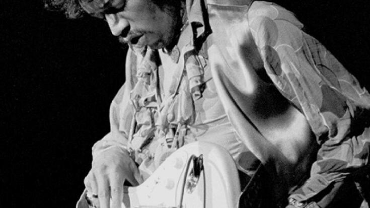 6 Iconic Rockers That Pioneered 60s Music