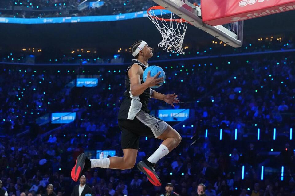 Who Is Carter Bryant? Get To Know Spurs’ 2026 NBA Dunk Contest ...