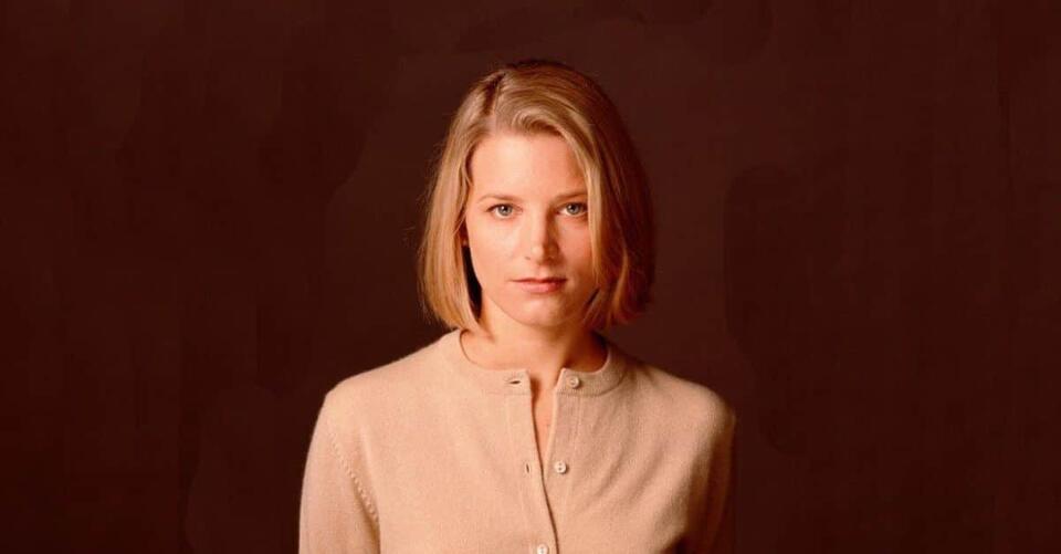 Bridget Fonda Looks Totally Unrecognizable As She Makes Public ...
