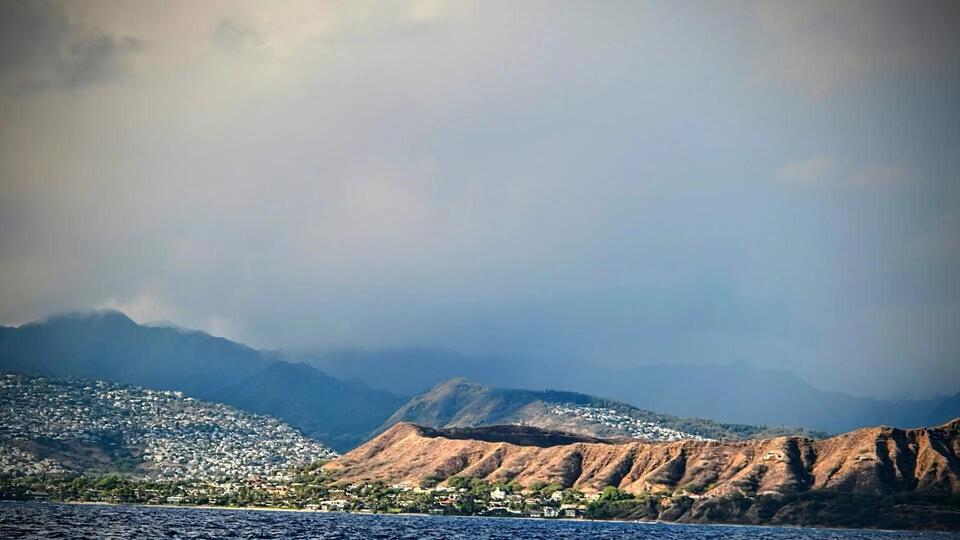 EPA ignites backlash after blocking Hawaiʻi's oil plant retirements ...
