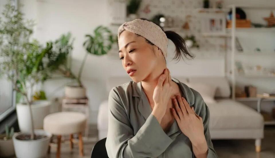 10 Subtle Signs Your Thyroid Hormones Might Be Off (Beyond a Lump in ...