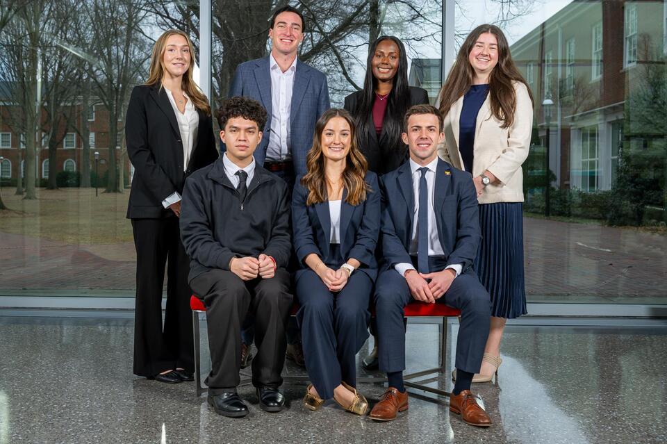 Elon University announces 2026 Executive Internship cohort - NewsBreak