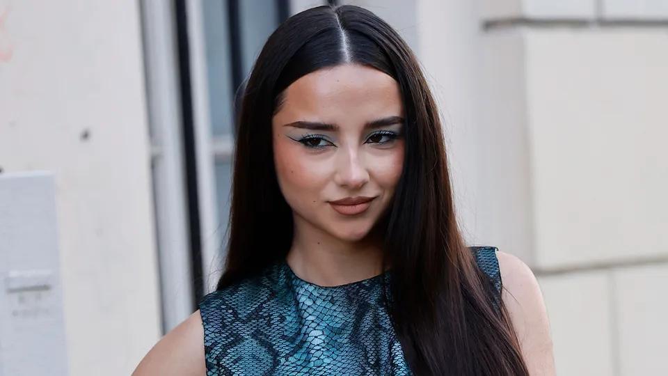 Blue Eye Shadow Is the Y2K Trend to Revisit This Spring - NewsBreak