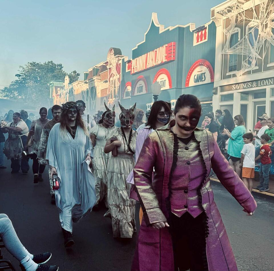 Adventureland’s Phantom Fall Fest Kicks Off This Weekend - NewsBreak