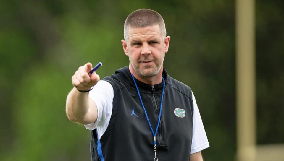 Florida impresses Miami commit Jordan Campbell and his mom - NewsBreak