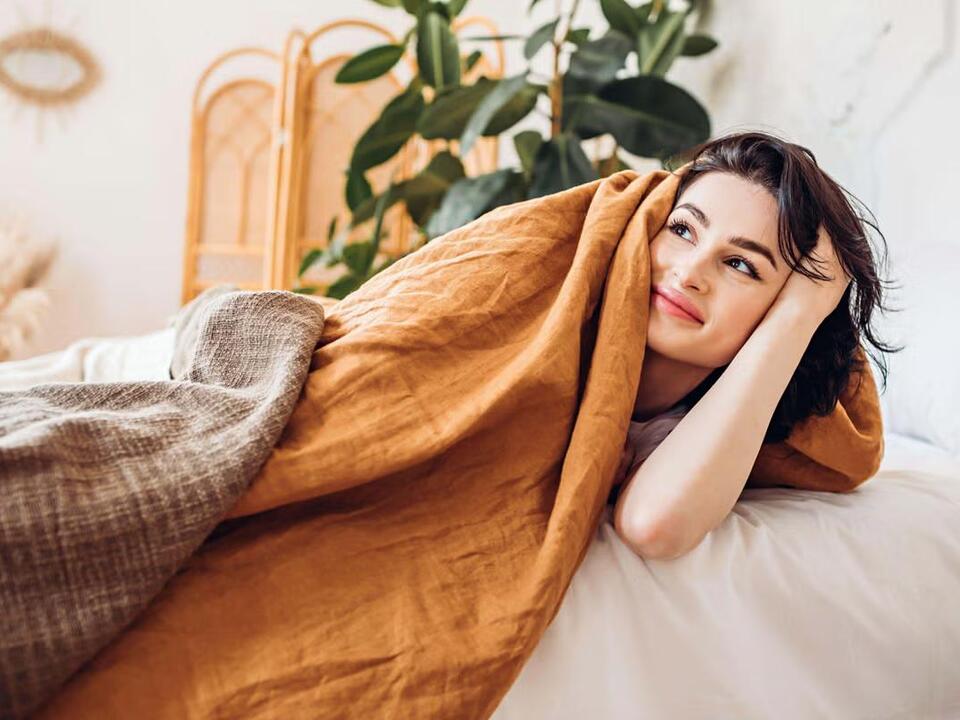 Are Sunday lie-ins good for you? Study finds catching up on sleep at ...