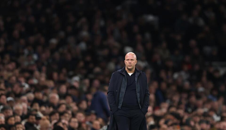 Arne Slot issues Liverpool rallying cry as Alexander Isak injury ...