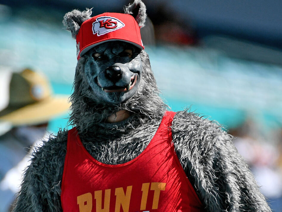 Drake to produce Amazon true-crime documentary on Chiefs superfan ...