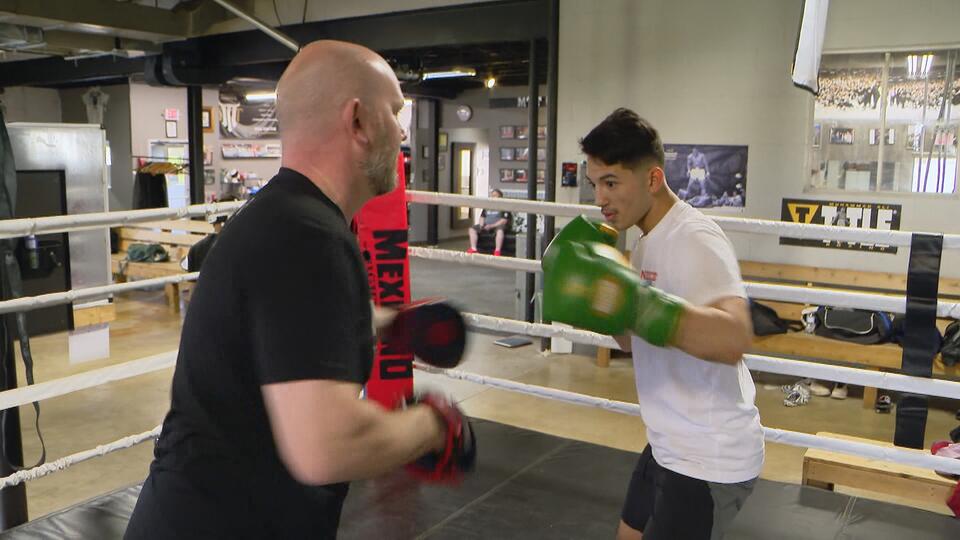 Local boxers coach, compete at Golden Gloves national tournament ...