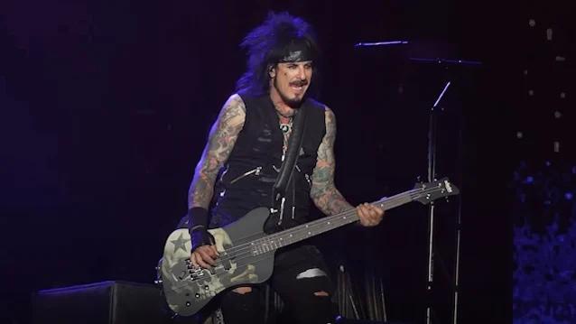 MÖTLEY CRÜE's NIKKI SIXX: 'What I Don't Like About Media Is They Don't ...