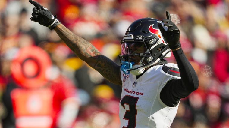 Tank Dell injury update is huge news for Houston Texans, C.J. Stroud in ...