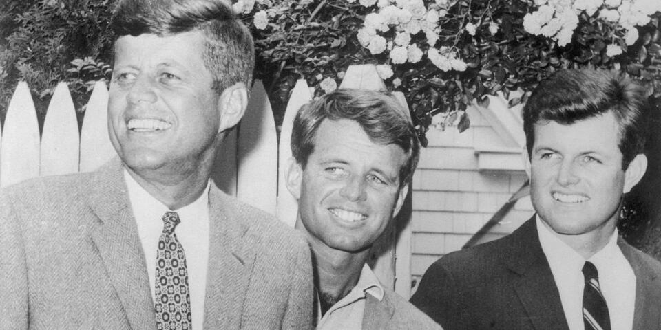 How Caroline Kennedy and RFK Jr. Fit Into the Kennedy Family Tree ...