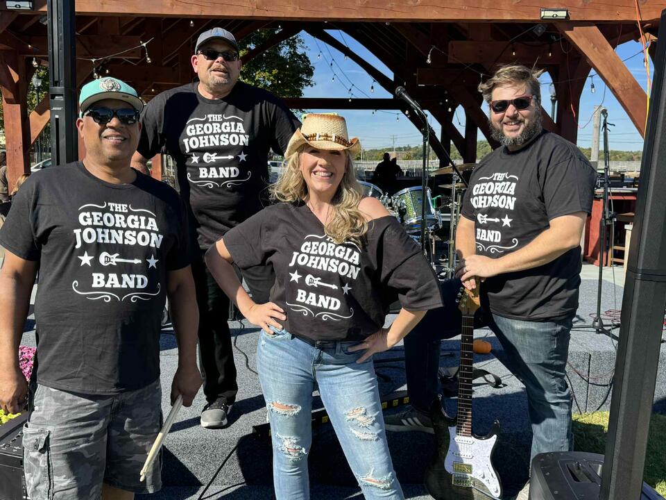 Line dancing, dinner, and live music at Country Fest in Middleboro ...