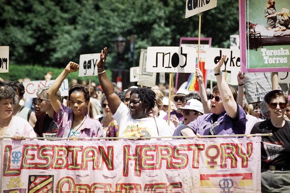 A lesbian archive inside a Brooklyn brownstone has documented decades of Sapphic history - NewsBreak