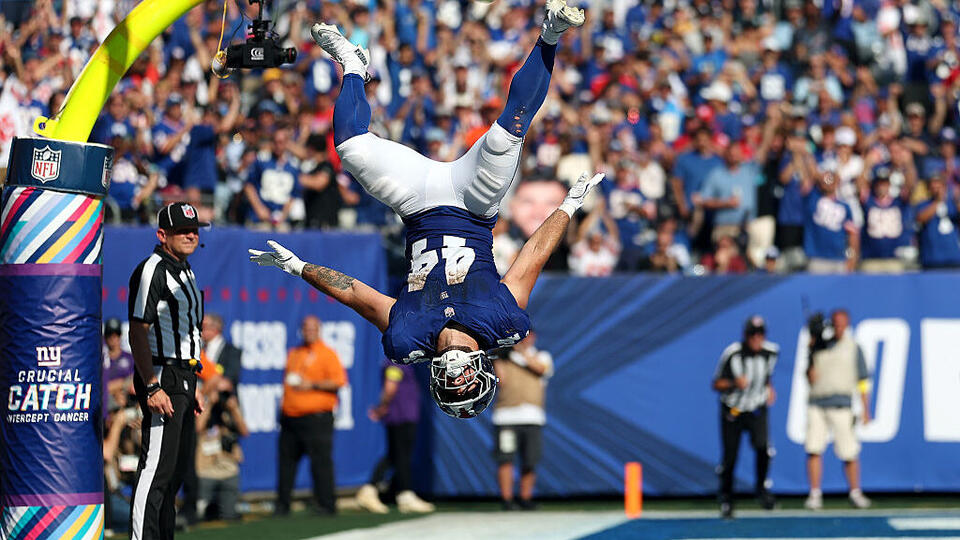 Cam Skattebo keeps flipping after scoring on NFL teams - NewsBreak