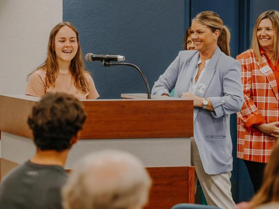 Charlotte County teens create 'I Voted' sticker