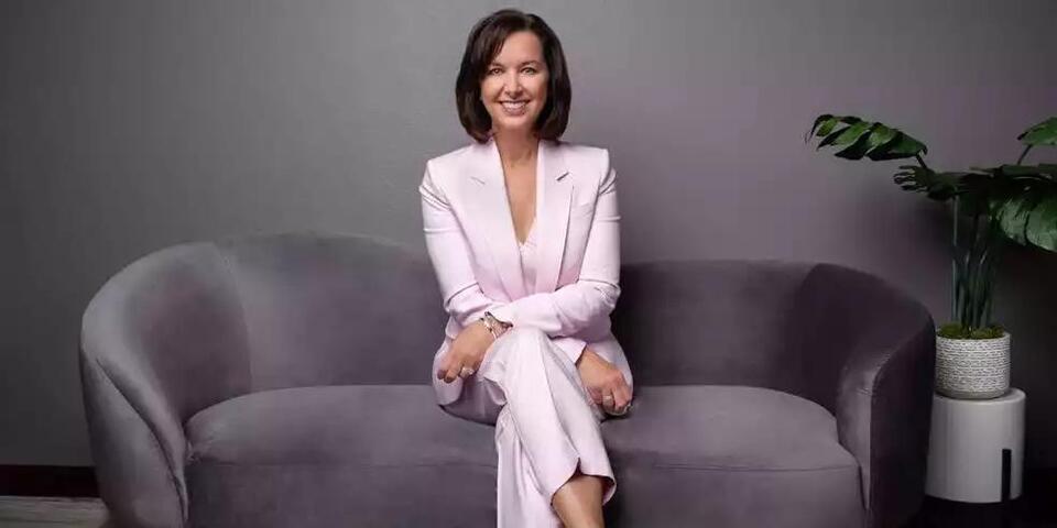 How Walmart’s Chief People Officer Donna Morris Leverages AI for ...