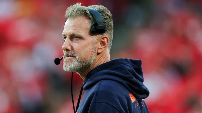 Matt Eberflus Is Begging The Bears To Fire Him With Questionable ...