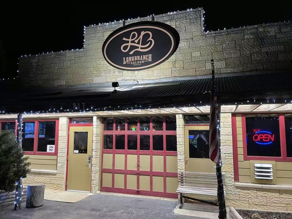 Boerne’s oldest bar faces last call as owner retires - NewsBreak