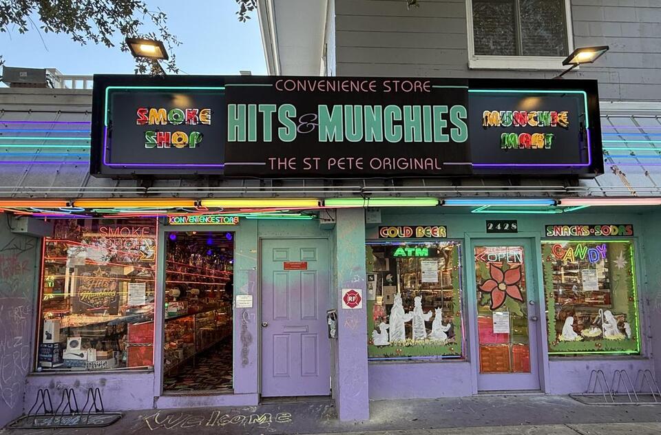 Controversial smoke shop gets new owner, rebrand - NewsBreak
