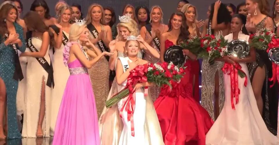 Why Did Cassie Donegan Face Makeup Backlash at Miss America? Her ...