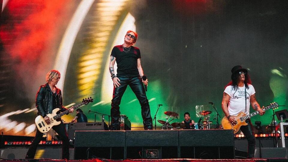 Guns N’ Roses Give Two Songs Their Live Debuts at 2026 World Tour ...