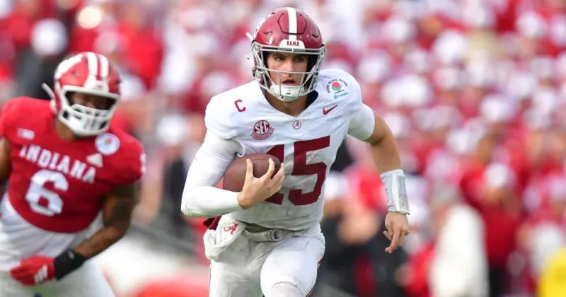 Alabama QB Ty Simpson signs paperwork to officially enter 2026 NFL ...