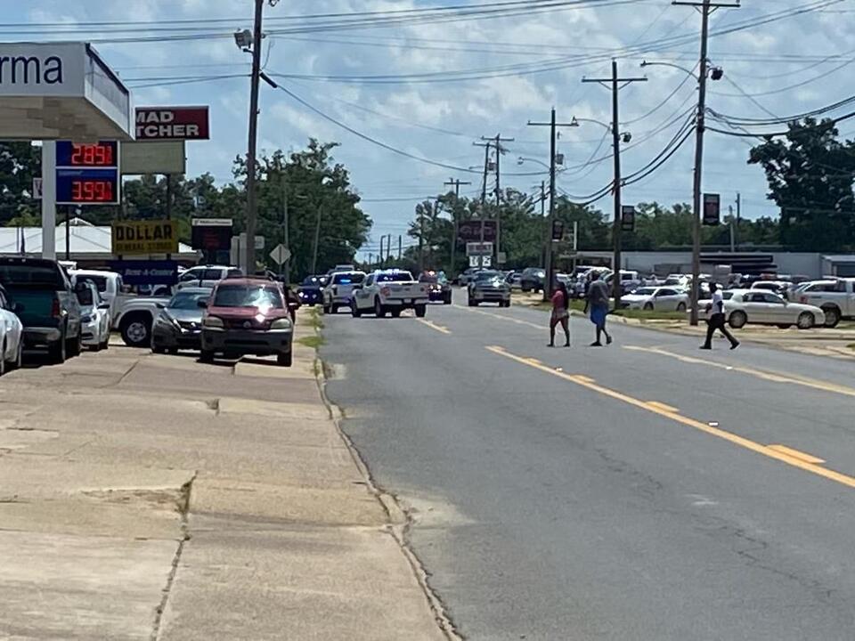 Two killed and several hurt in shooting at Fordyce, Arkansas grocery ...