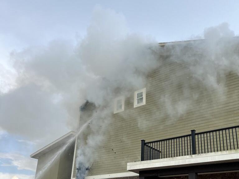 Crews respond to Country Way fire caused by lightning strike