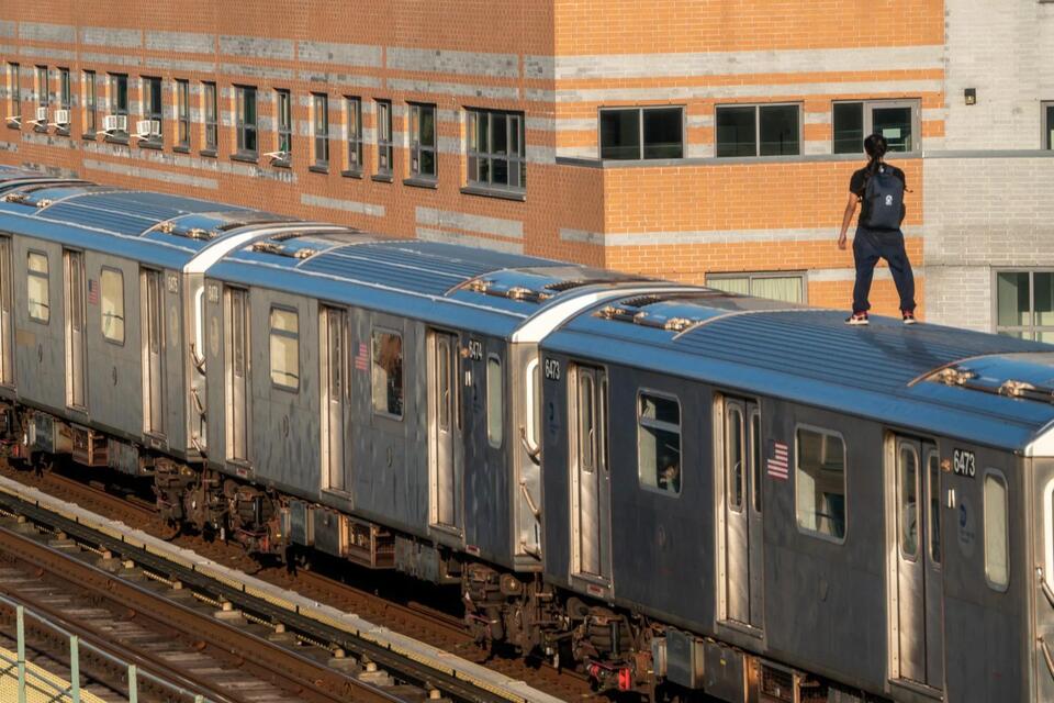 NYC subway-track deaths soar, driven by social-media dares - NewsBreak