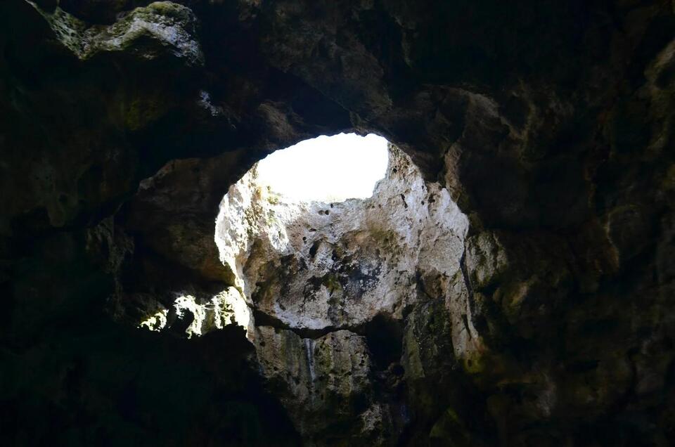 Descending Into Darkness: The Science of Earth’s Deepest Cave System ...