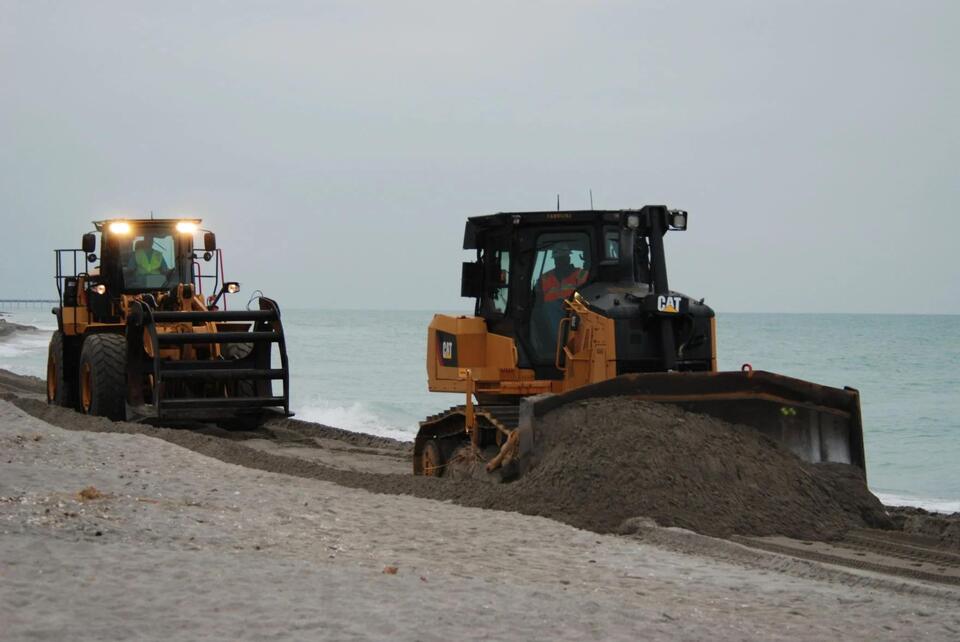 Venice Beach renourishment is on for spring 2026 - NewsBreak