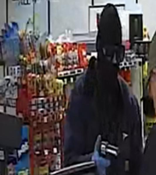 POLICE SEARCH FOR GORDON DRIVE STORE ARMED ROBBER - NewsBreak