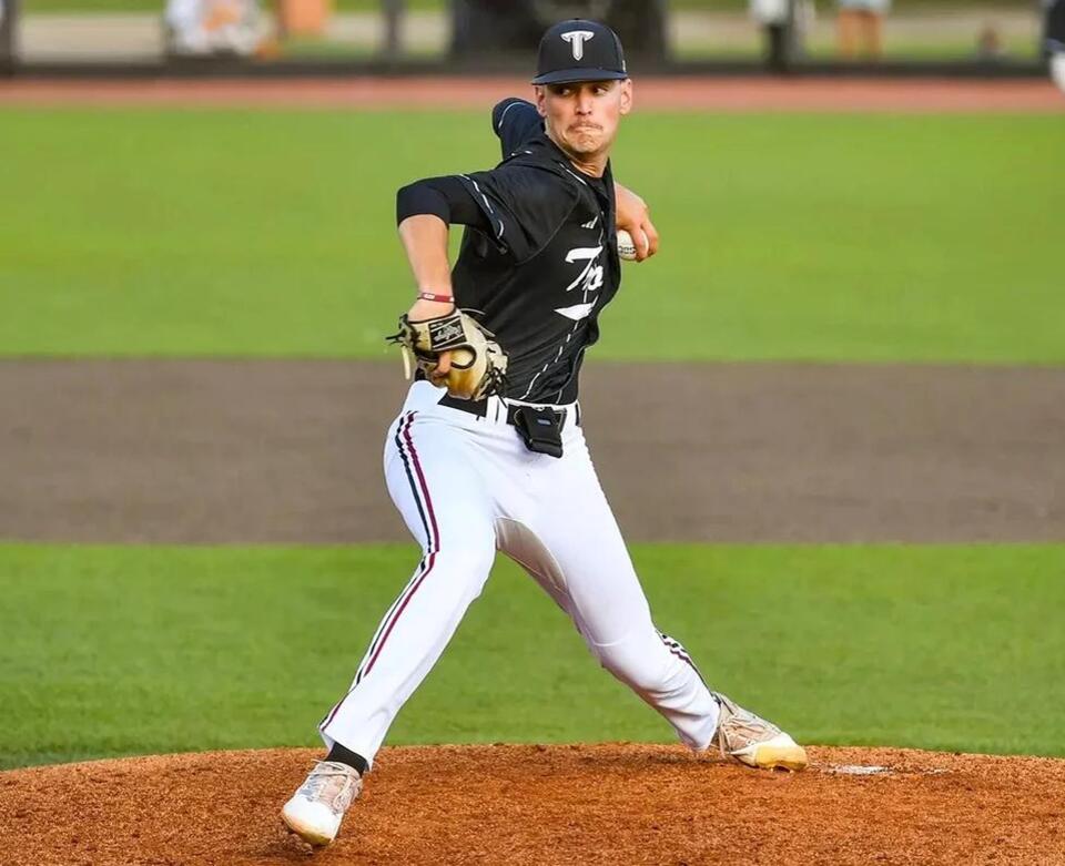 Former Trojan Logan Ross offering pitching lessons - NewsBreak