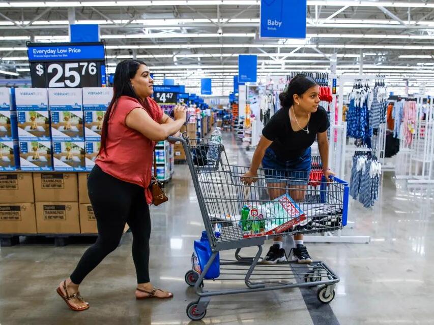 Walmart customer says she’s ‘shopping out of town’ after facing ...