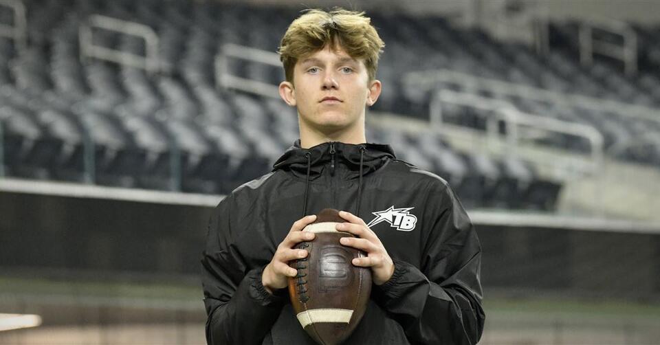 New offers excite 2027 quarterback Ryan Rakowski - NewsBreak