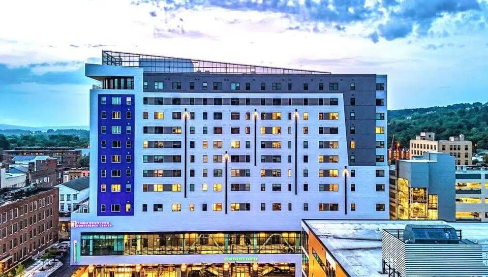 Residents say Ithaca complex is unsafe - NewsBreak