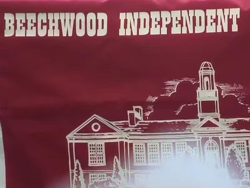 Beechwood schools extend superintendent’s contract, rankling parents