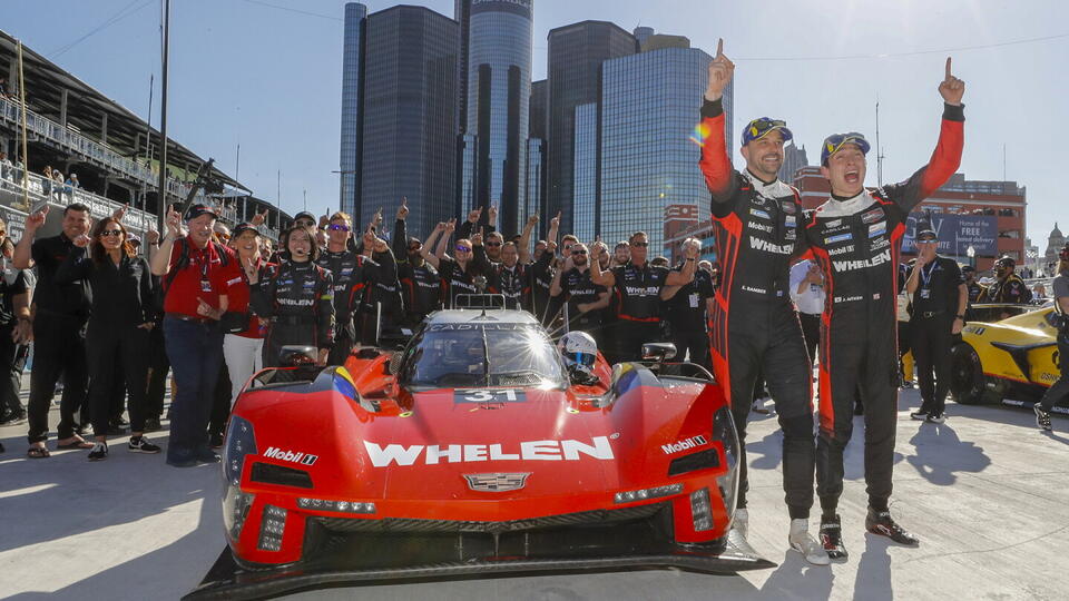 Cadillac flex their muscles in Detroit GTP win - NewsBreak