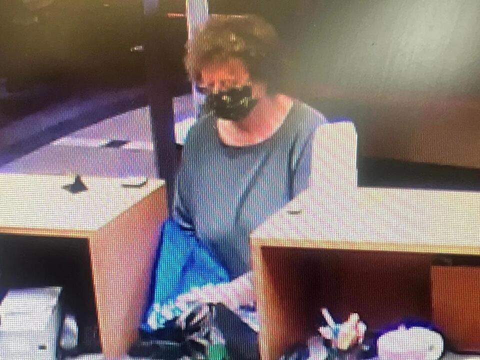 74-year-old woman admits to armed bank robbery in Butler County