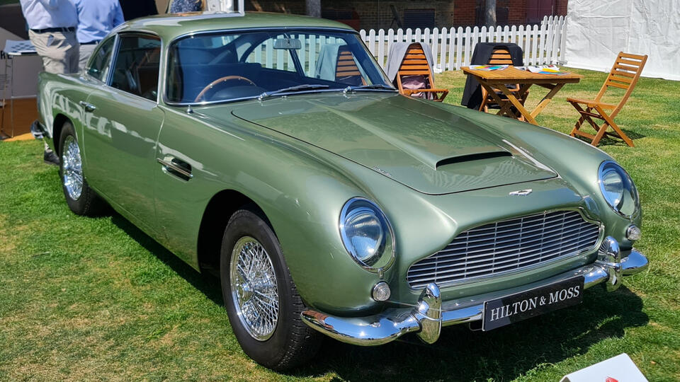 7 Classic Aston Martins that defined cool - NewsBreak