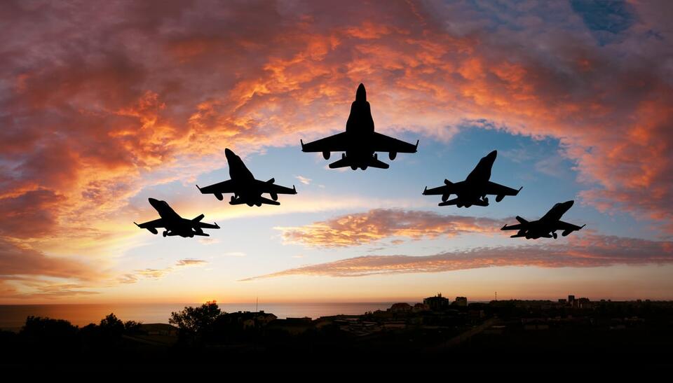 Boeing Beats Lockheed Martin, and This F-47 Fighter Jet Contract Could ...