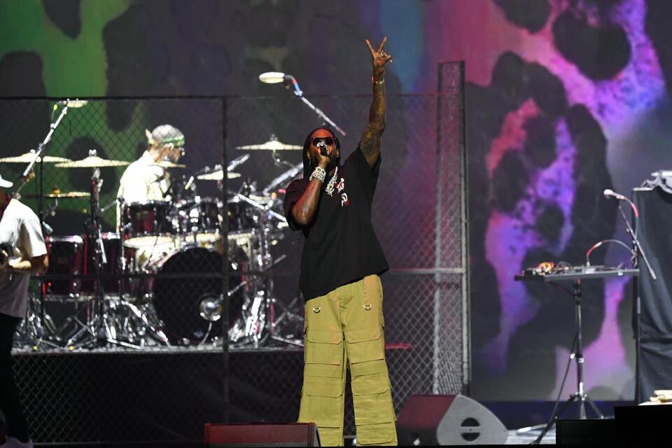 Rapper 2 Chainz claims Hollywood pot shop swindled him out of $1.5m in ...