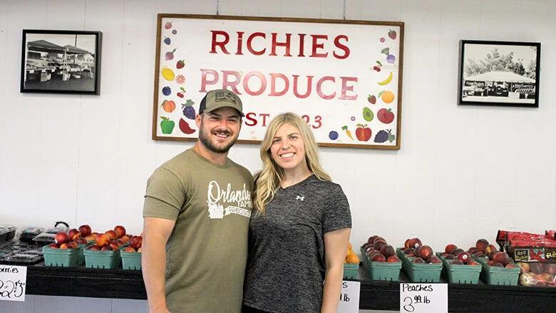Festus couple opens produce stand in Eureka - NewsBreak