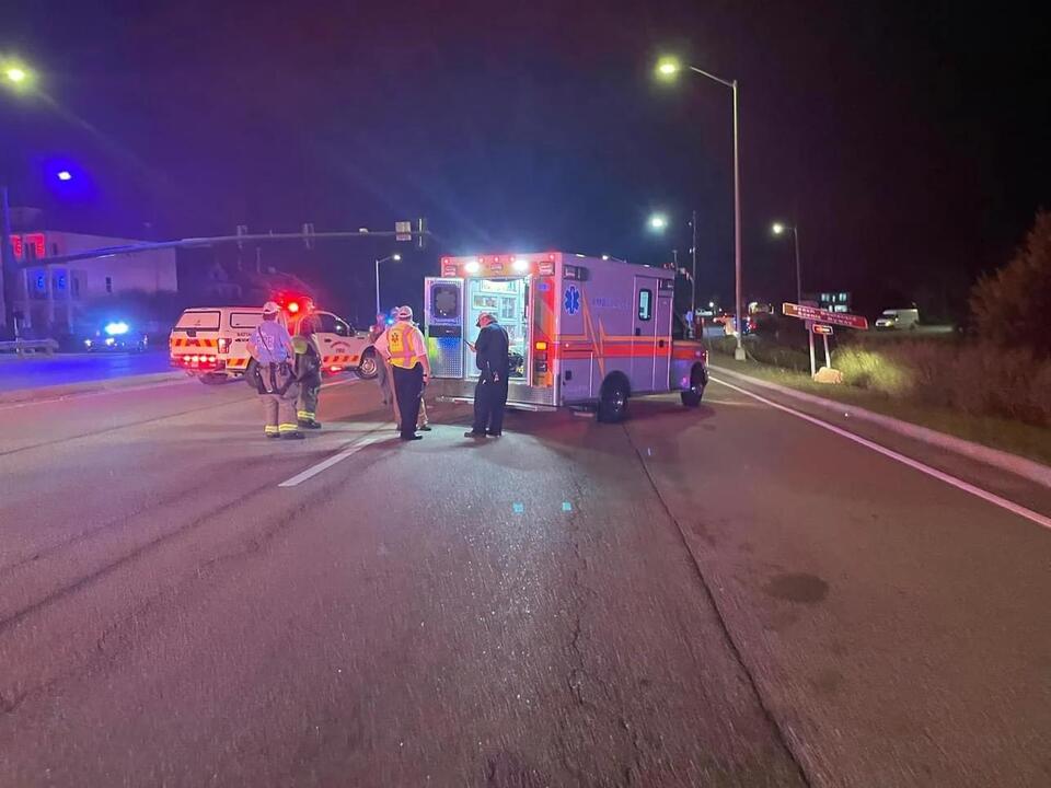 Two injured in crash on Bay St. Louis bridge