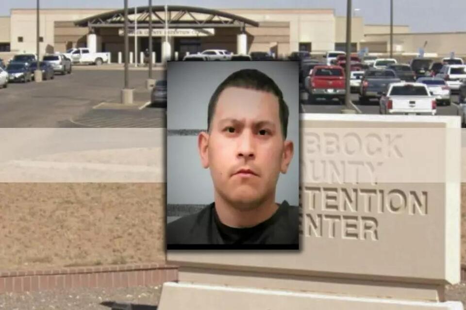 Texas Man Who Stole Prison Van With Fake Vomit Sentenced to 9 Years ...